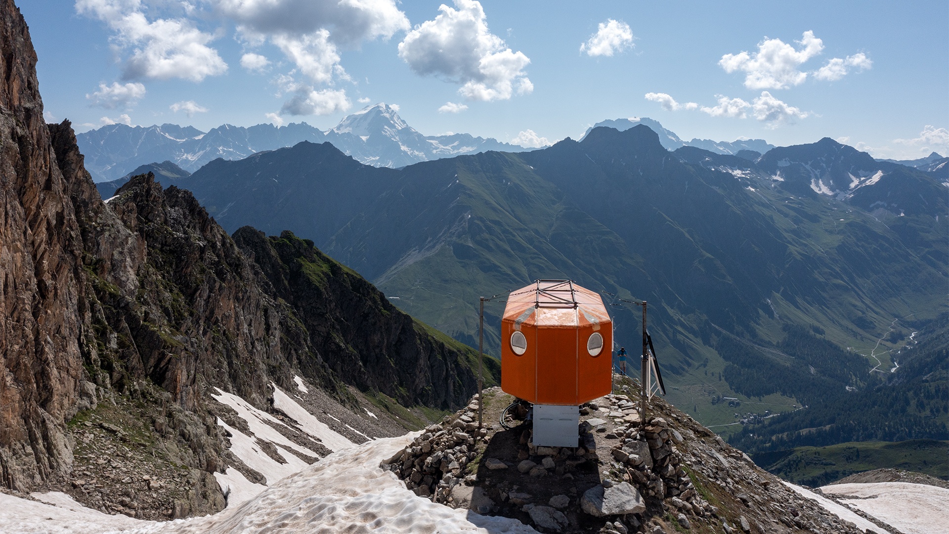 Bivouac du Dolent - Pays du Saint-Bernard