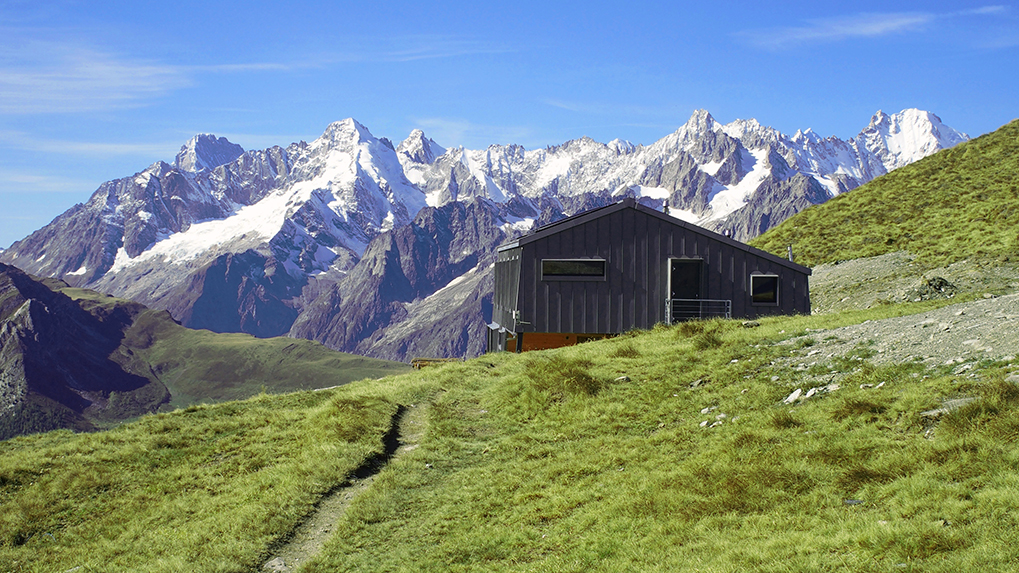Cabane du Col de Mille - Your stay - Pays du Saint-Bernard