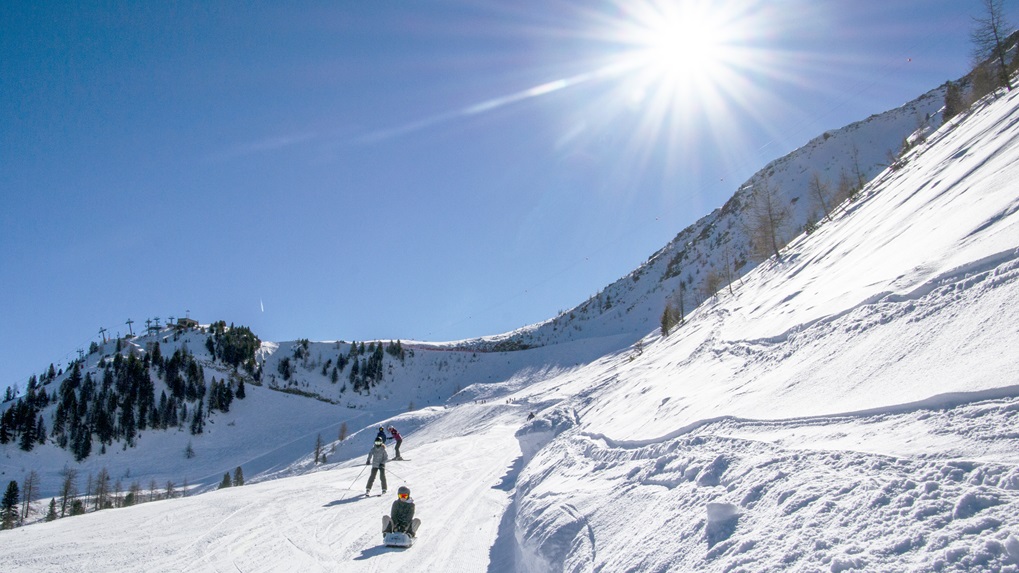 Luge sur la piste de la Breya - Au Pays du St-Bernard - Valais-Suisse