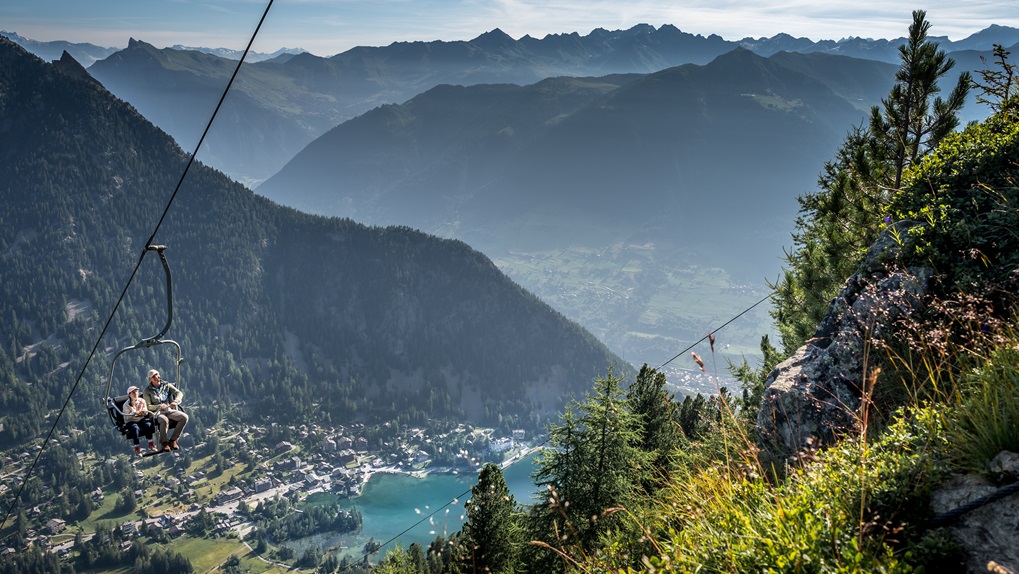 Chairlift La Breya in summer - Pays du Saint-Bernard
